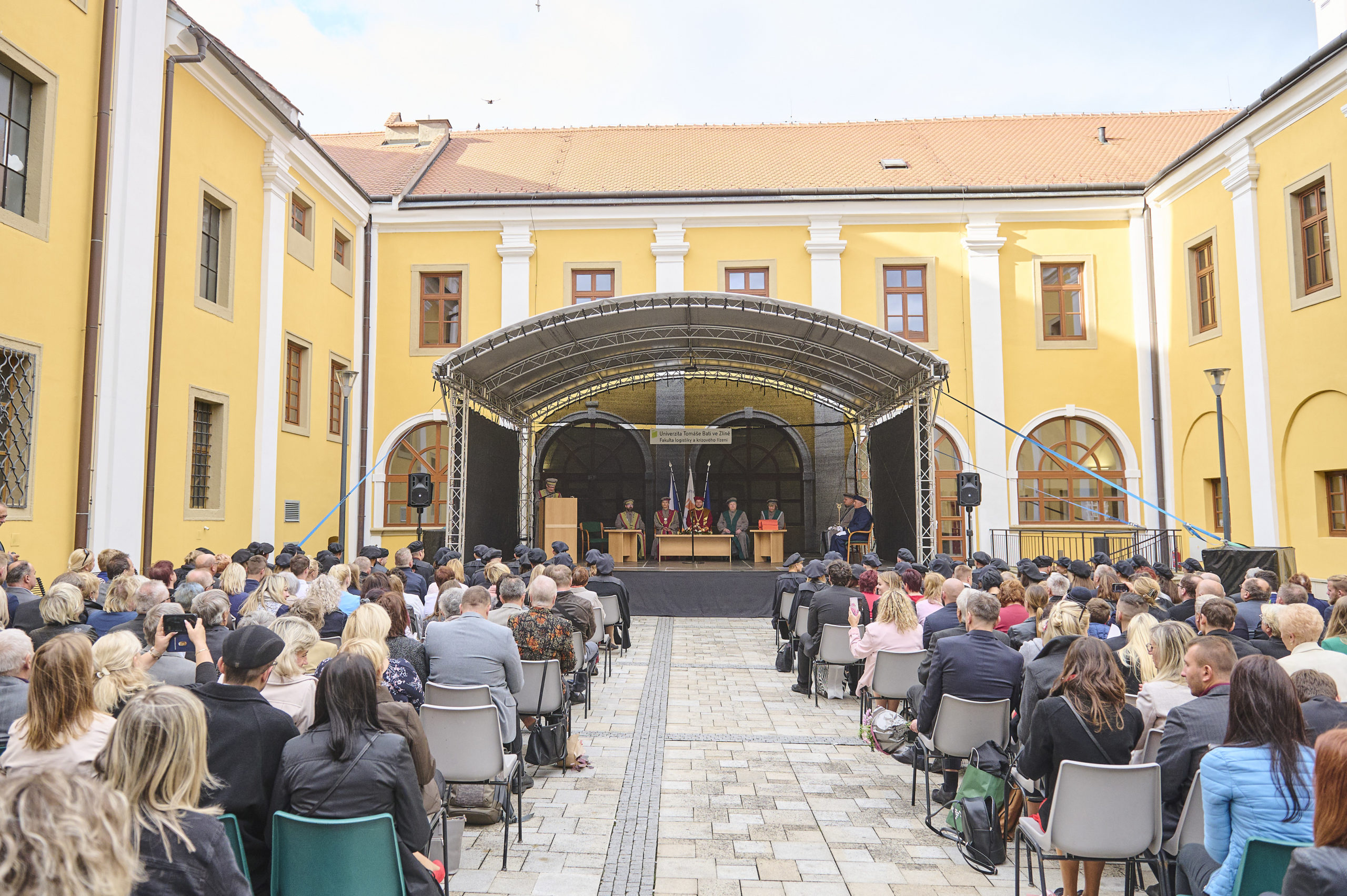 Promoce 2023 - Fakulta logistiky a krizového řízení